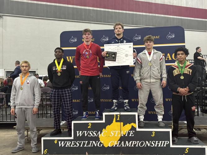 Eli Knight's 3rd place leads Bridgeport at state wrestling tournament ...