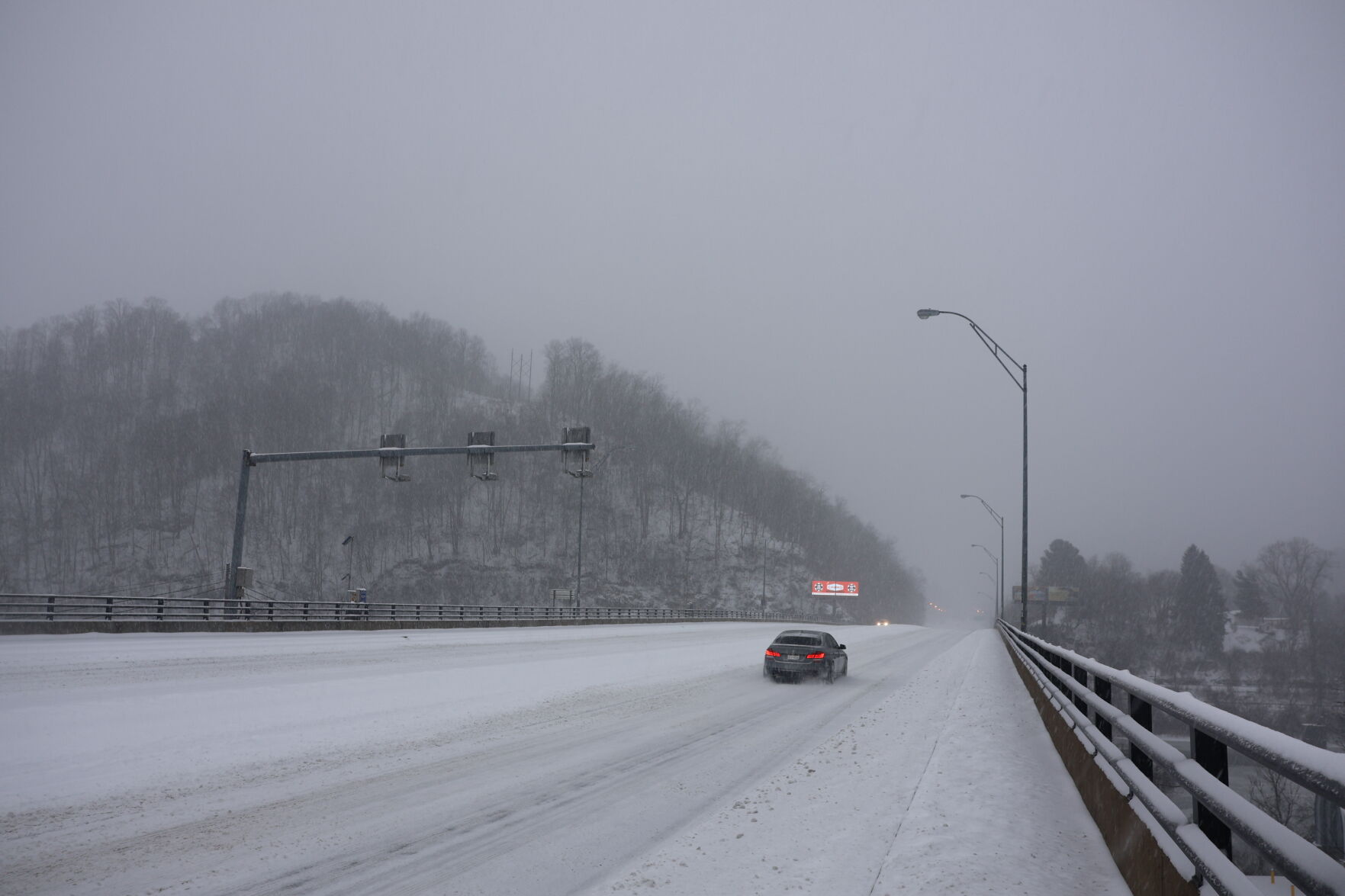 Winter Storm Fern bringing heavy snow and ice to West Virginia region ...