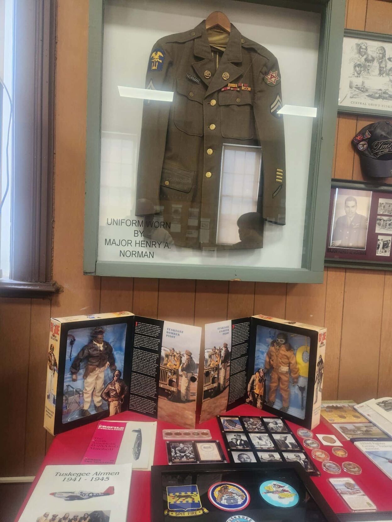John Gee Black Historical Center honors Veterans Day with open house ...