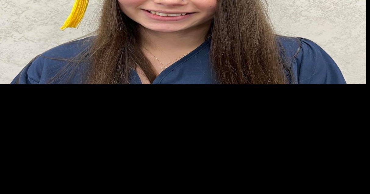 Adult education students graduate in ceremony at Parchment Valley ...