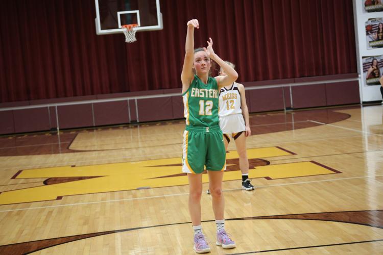 Eastern girls hoops holds off Meigs, 70-61 | Pomeroy and Meigs County ...