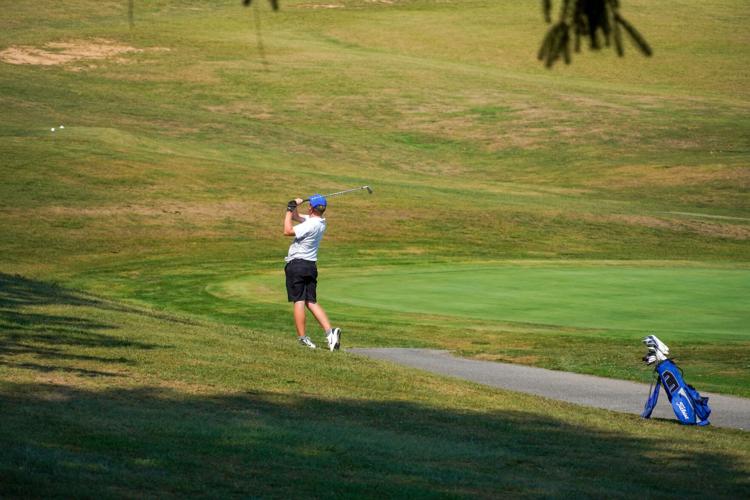 Elkins withstands elements for team win at Tygart Lake Golf Course ...