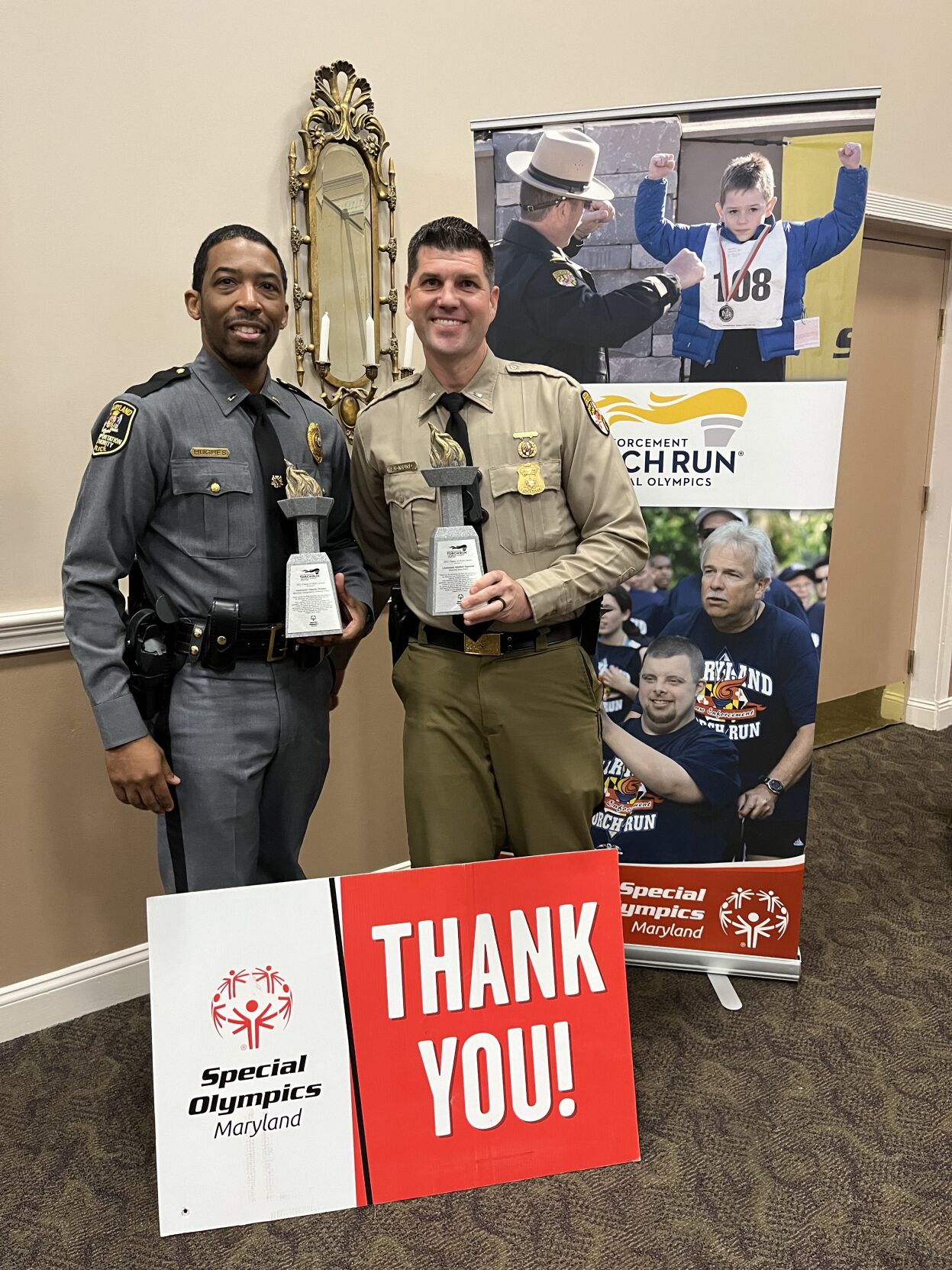 McHenry Barrack Commander receives 'Flame of Hope' award | Garrett News ...