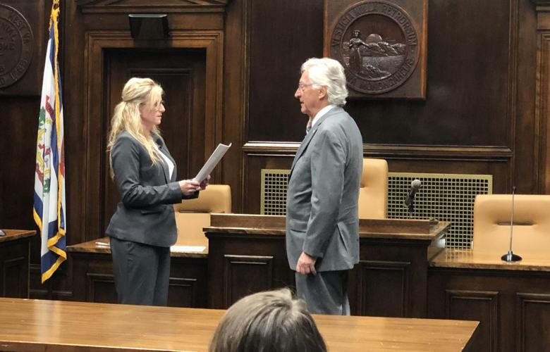 Morgantown City Council members sworn in at Thursday evening ceremony ...