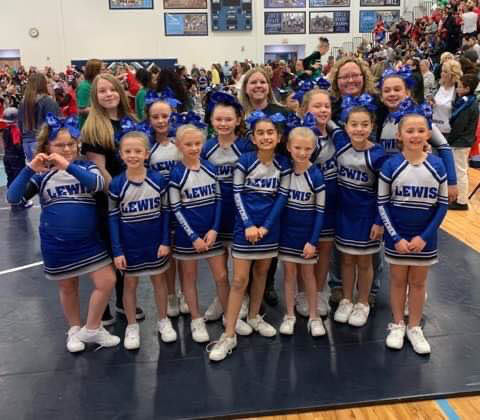 Youth Cheerleaders Compete | Weston Sports | wvnews.com