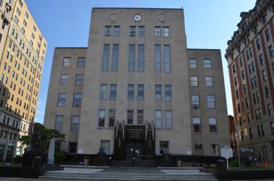 Harrison County West Virginia Courthouse closed to nonessential ...