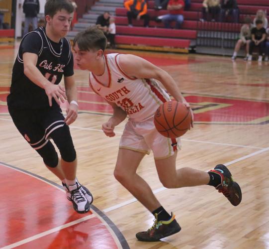 Cold fourth quarter doom Rebels in season opener | Gallipolis Sports ...