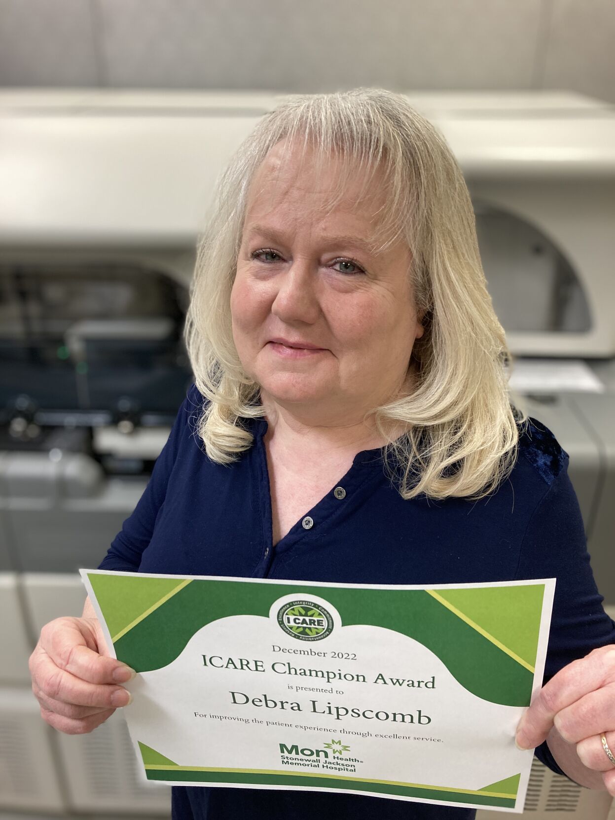 Debbie Lipscomb receives employee honor | Weston Lifestyles | wvnews.com