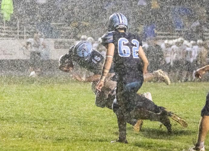 Luke Robinette’s two touchdowns lead Frankfort over Nicholas County, 14 ...