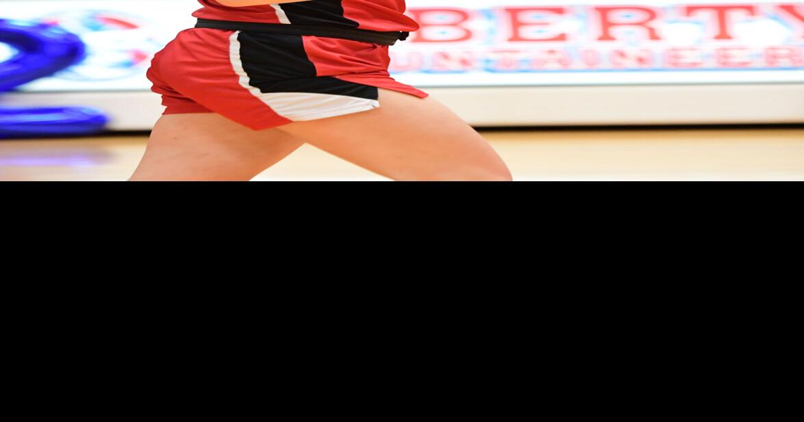 Maddy Amick slow walks the ball upcourt.JPG | | wvnews.com