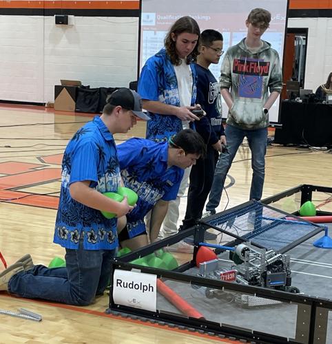 Ripley and Ravenswood High robotics qualify for state competition ...
