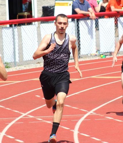 Sierra Davis breaks school record in discus throw | Sports | wvnews.com