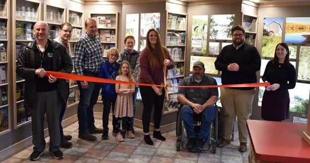Ribbon cutting held for Oaks & Roses | Garrett News | wvnews.com