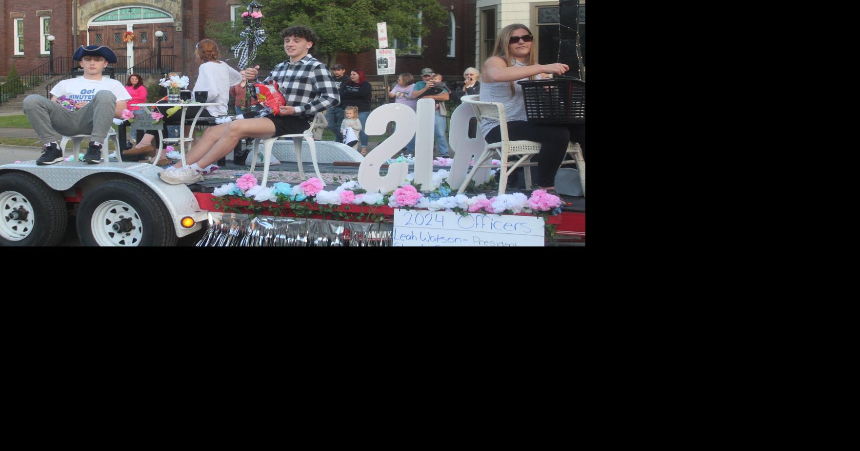 Junior Class Float | | wvnews.com