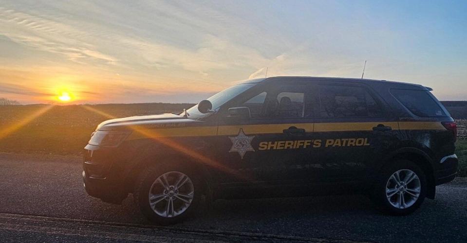 Sheriff's Office signs on with Warrant Service Officer Program ...