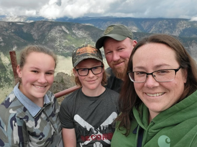 Cindy Shreve: Keeping FFA support in the family | | wvnews.com