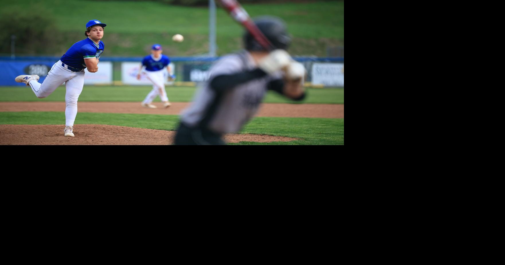 North Marion use 7th inning rally for win over Robert C. Byrd, 9-5 ...