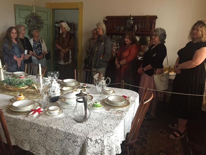 French Colony Chapter, NSDAR visits Our House Tavern Museum ...