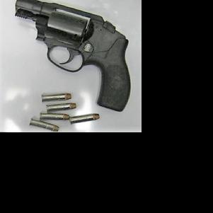 Transportations Security Administration stops man with handgun in bag ...