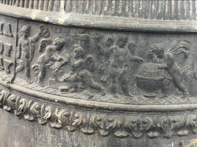 Jackson County courthouse renovation reveals century-old bell hidden in ...
