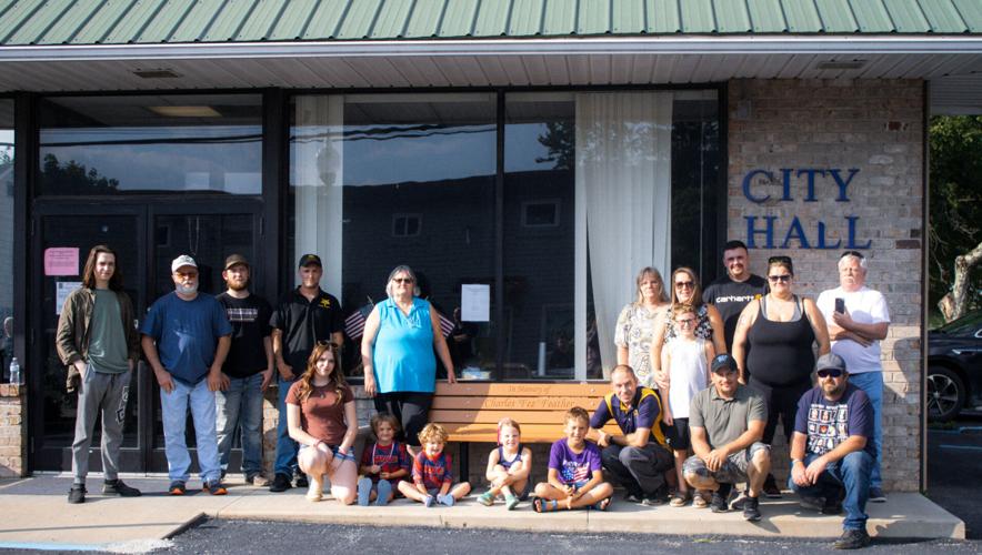 Memorial bench dedicated to Charles 'Fez' Feather in Terra Alta honors ...