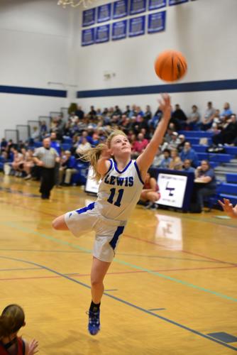 Maids take down two Top 10 foes | Weston Sports | wvnews.com