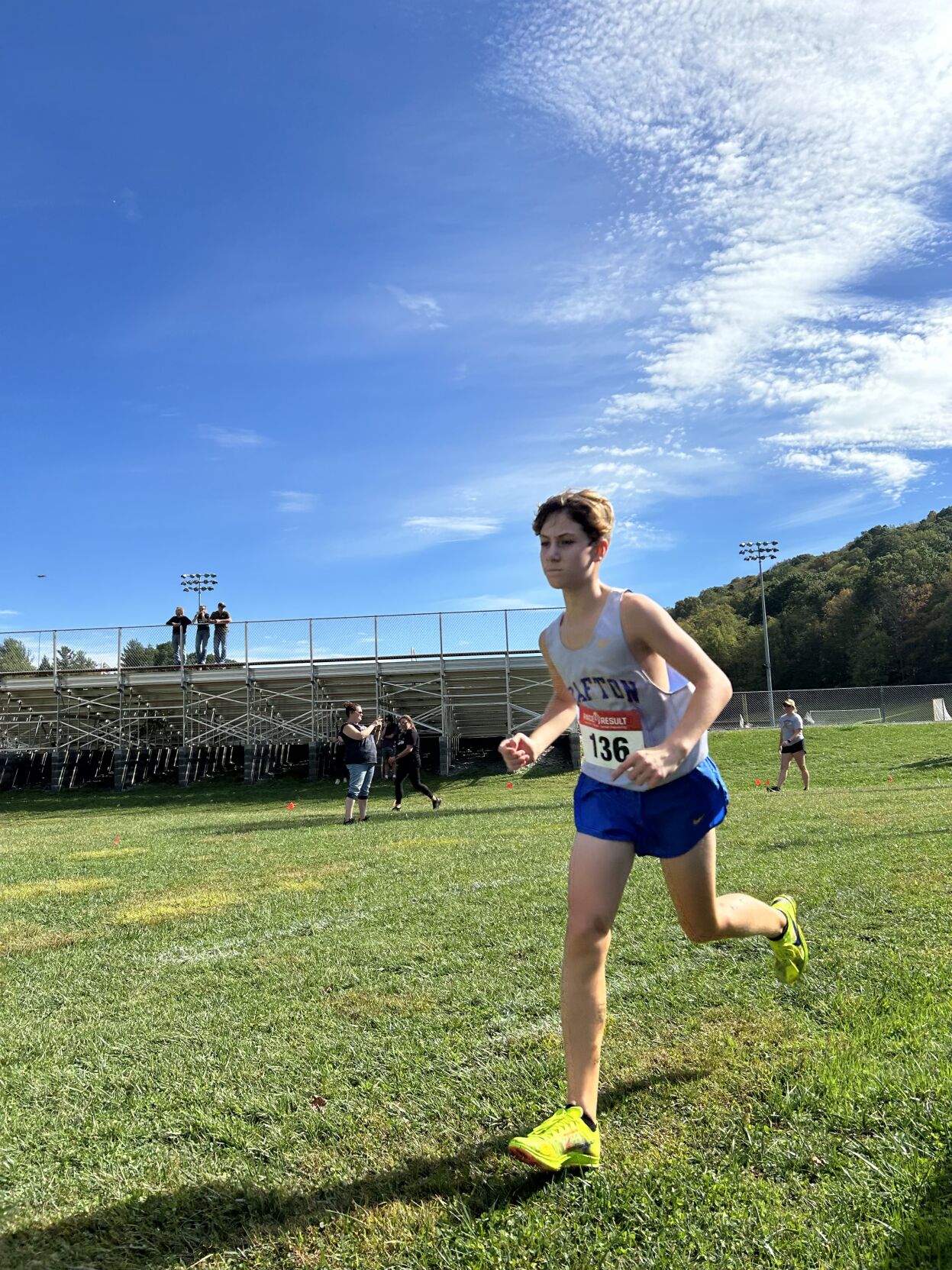 4 Bearcat harriers capture top-10 finishes in 2024 Forest Festival ...