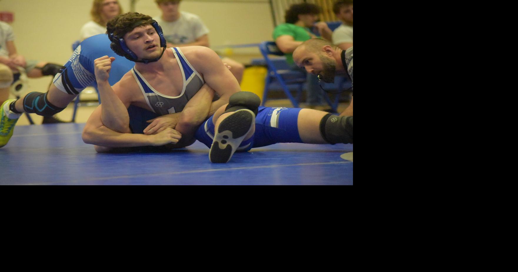 Bush and Hardbarger to represent Lewis County at State Wrestling ...