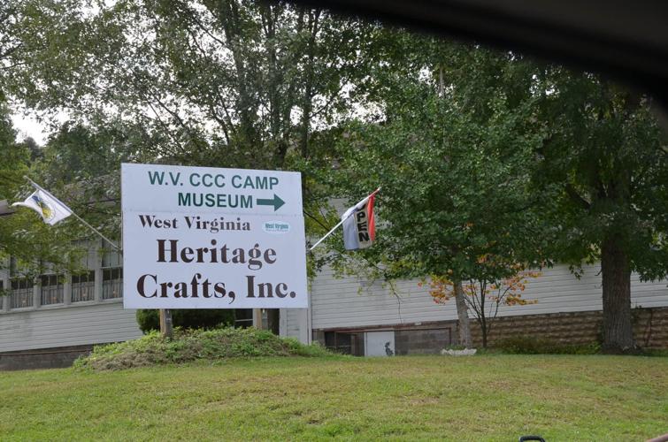 Musicians entertain West Virginia Heritage Crafts shoppers at annual ...