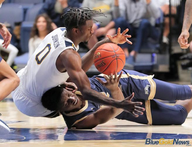 Photo Gallery I: West Virginia Mountaineers - Mount Saint Mary Mountaineers | West Virginia ...