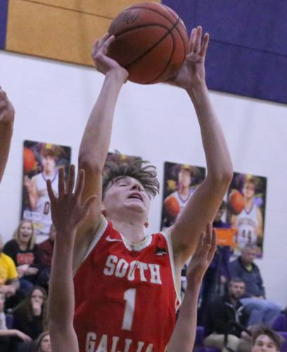 Tornadoes win nail-biter against South Gallia | Gallipolis Sports ...