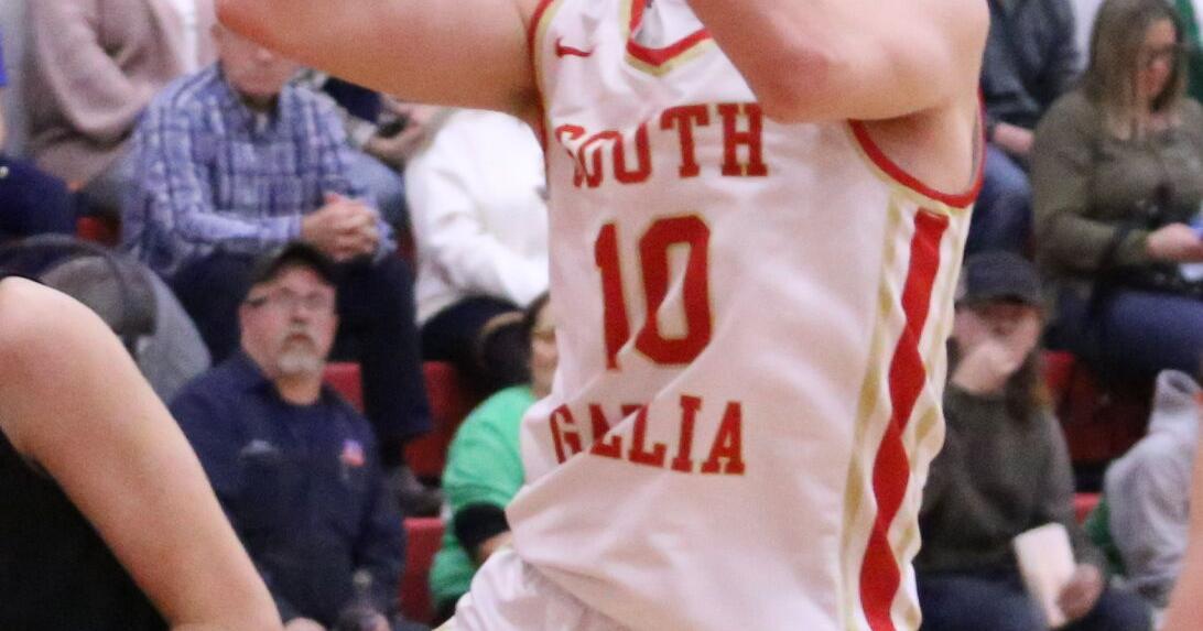 Half court shot pushes Rebels past Eagles in playoffs | Gallipolis ...