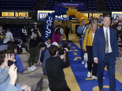 WVU introduces its new men’s basketball coach | West Virginia ...