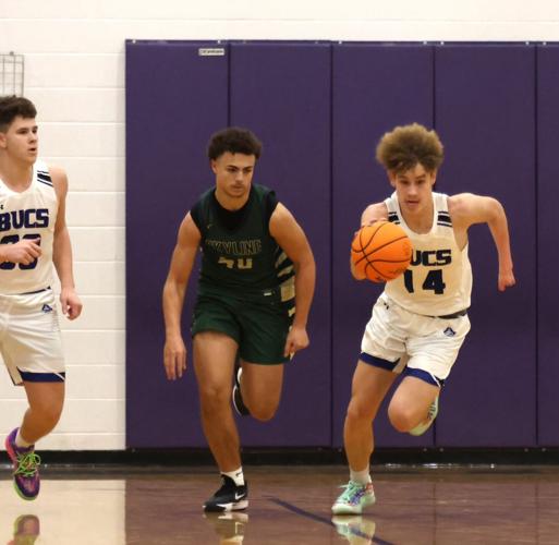 B-U boys basketball team runs through out-of-state competition to claim ...