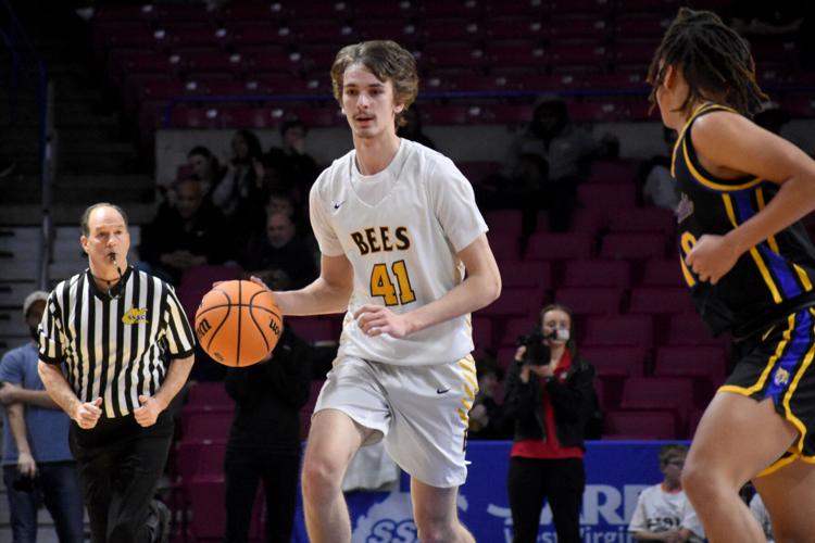 Bears and the Bees: East Fairmont clinches all-Marion County semifinal ...