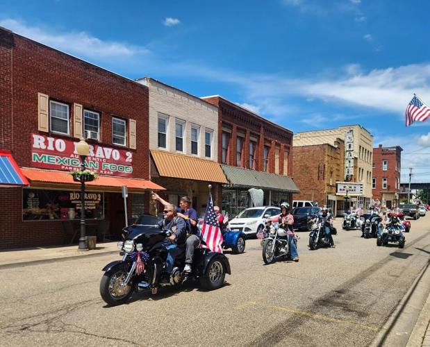 Memorial Day honored in Point Pleasant with parade | Gallipolis ...