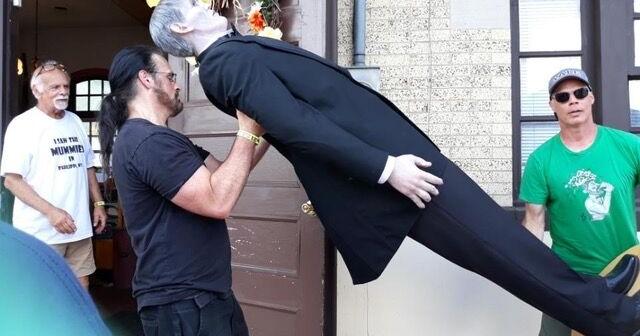 Lurch Fest window decorating contest announced | | wvnews.com