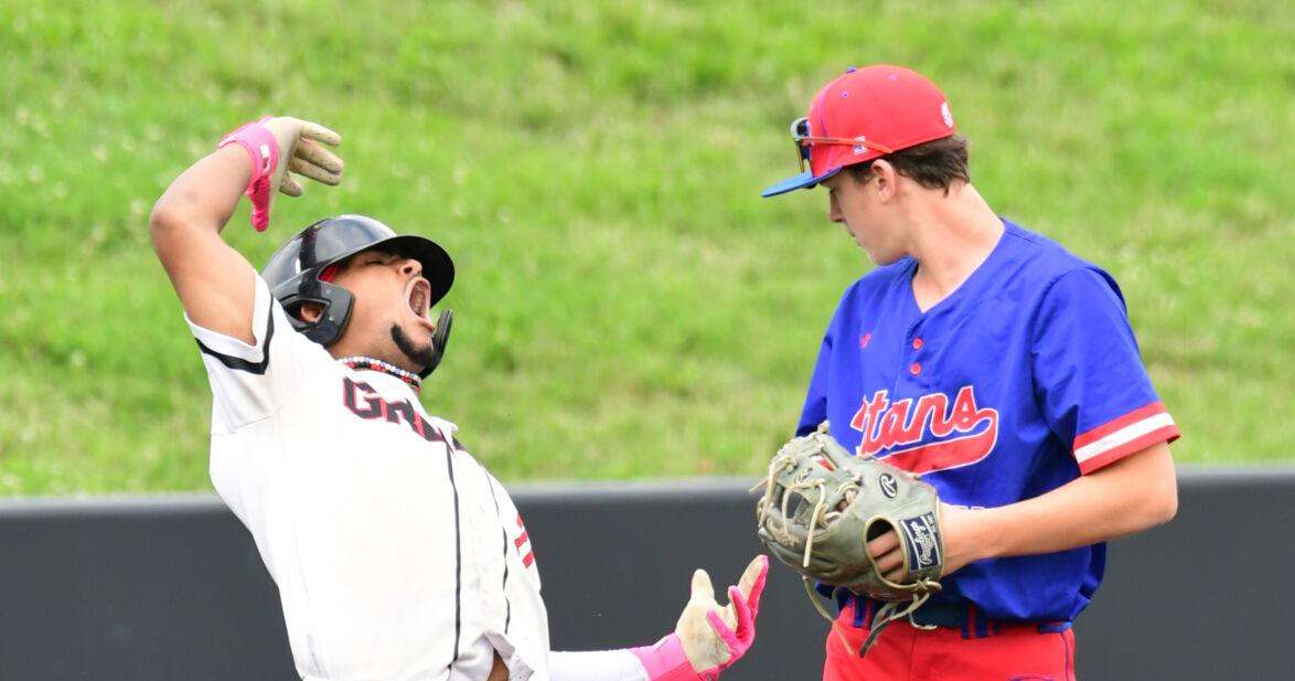 Paul Fox howls after crushing a CF triple.JPG | | wvnews.com
