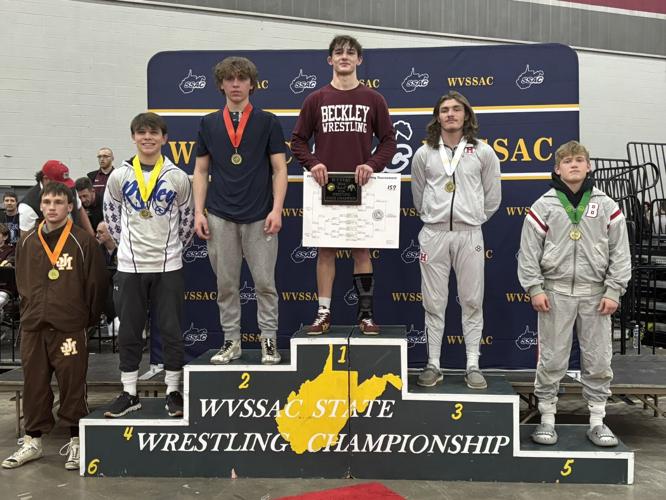 Eli Knight's 3rd place leads Bridgeport at state wrestling tournament ...