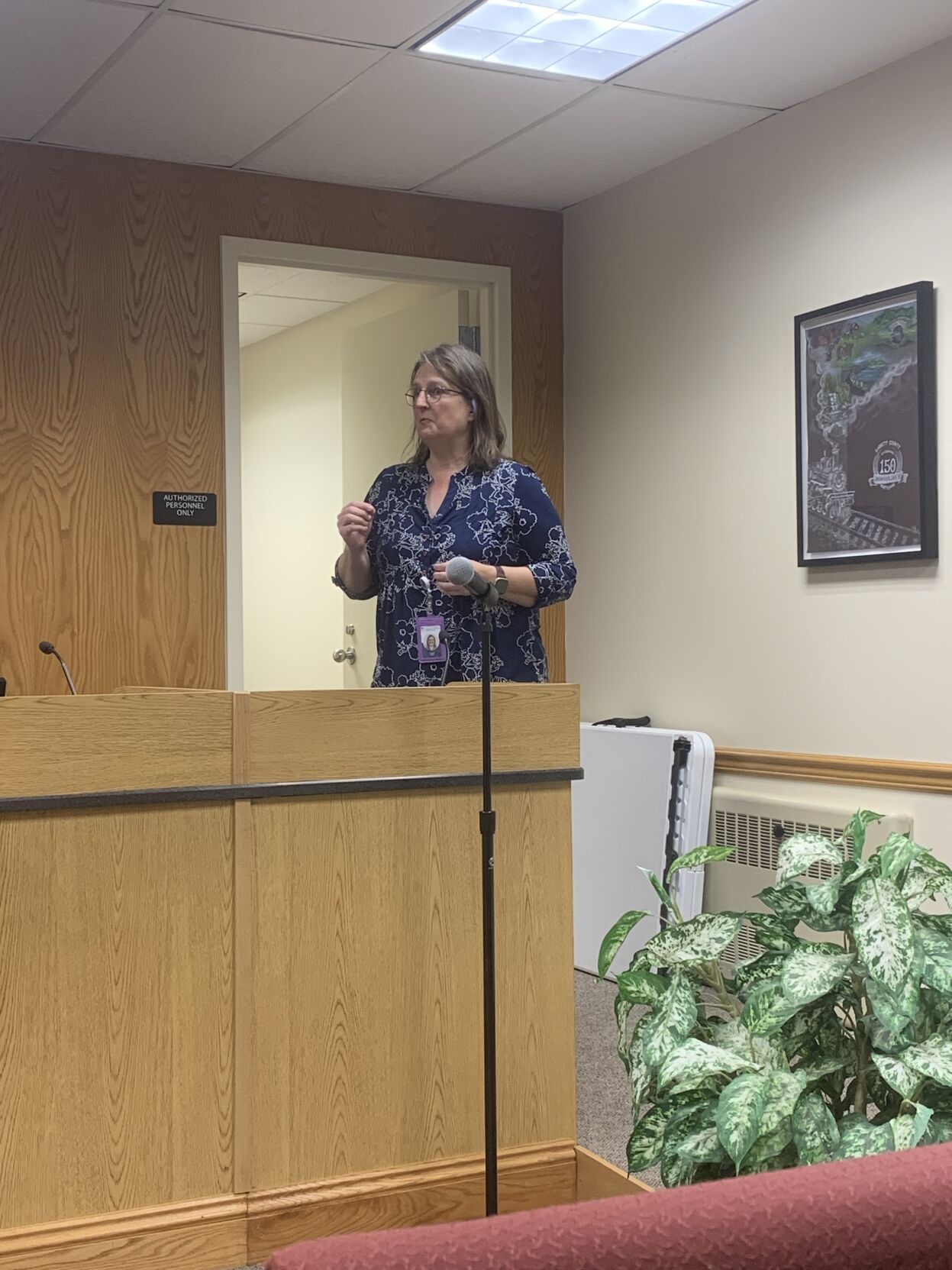 County Commissioners host public hearing regarding water tank plan ...