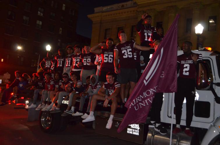 Fairmont State University holds 2022 Homecoming parade, bonfire ...