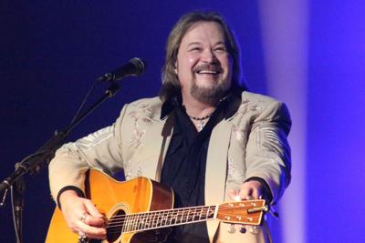 Multi-award winning country artist Travis Tritt to perform at the ...