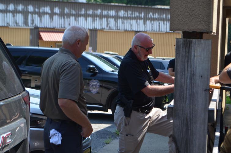 Marion Co., West Virginia, law enforcement officers undergo active ...