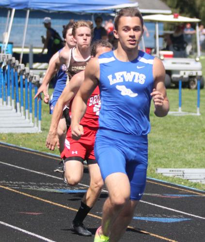 Double vision: Bridgeport favored to win both state track titles ...