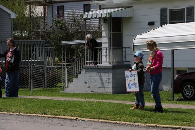 North View Elementary faculty and staff show students they care with ...