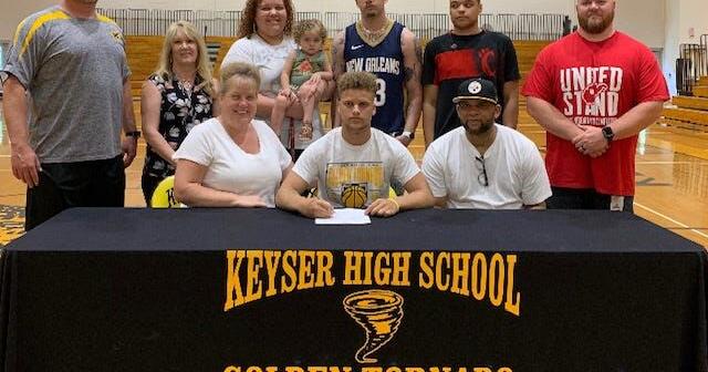 Keyser's Brady Clay signs to play at Fairmont | News for Mineral County ...
