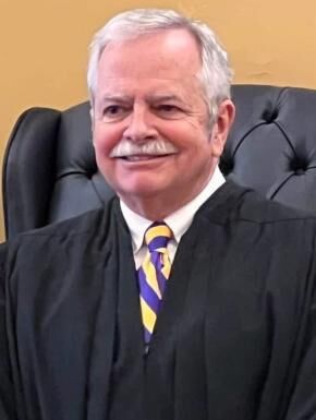 Circuit Judge Sweeney admonished for bringing attention to CPS issues ...