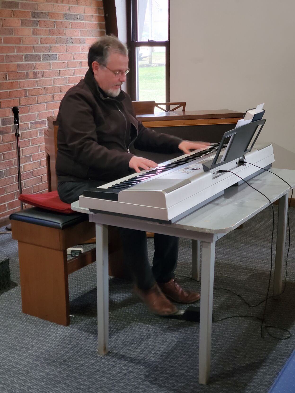Pastor Purcell spreads the word at First Presbyterian Church of Ripley ...