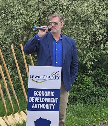 Long-awaited Lewis County water project breaks ground, promising clean ...