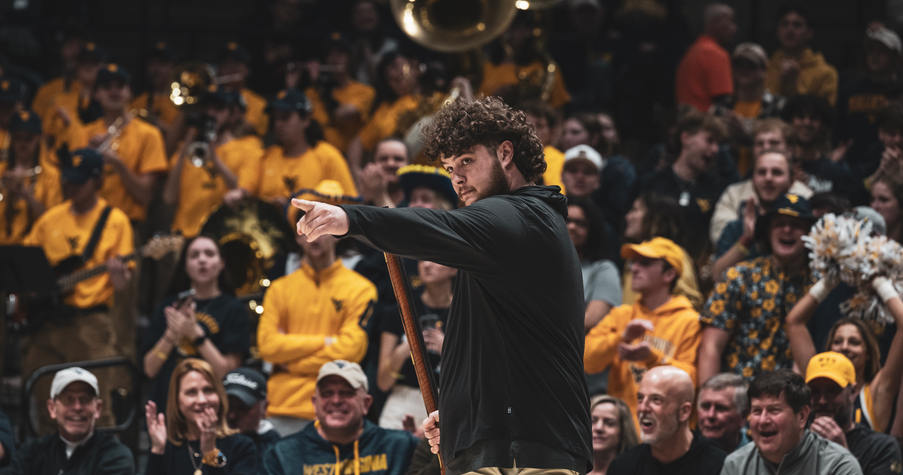Cade Kincaid is new WVU Mountaineer mascot | | wvnews.com